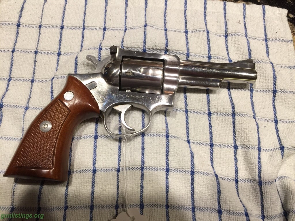 Gunlistings.org - Pistols Ruger Security Six (Liberty) 357 Mag Gunlistings.org - Pistols Ruger Security Six (Liberty) 357 Mag