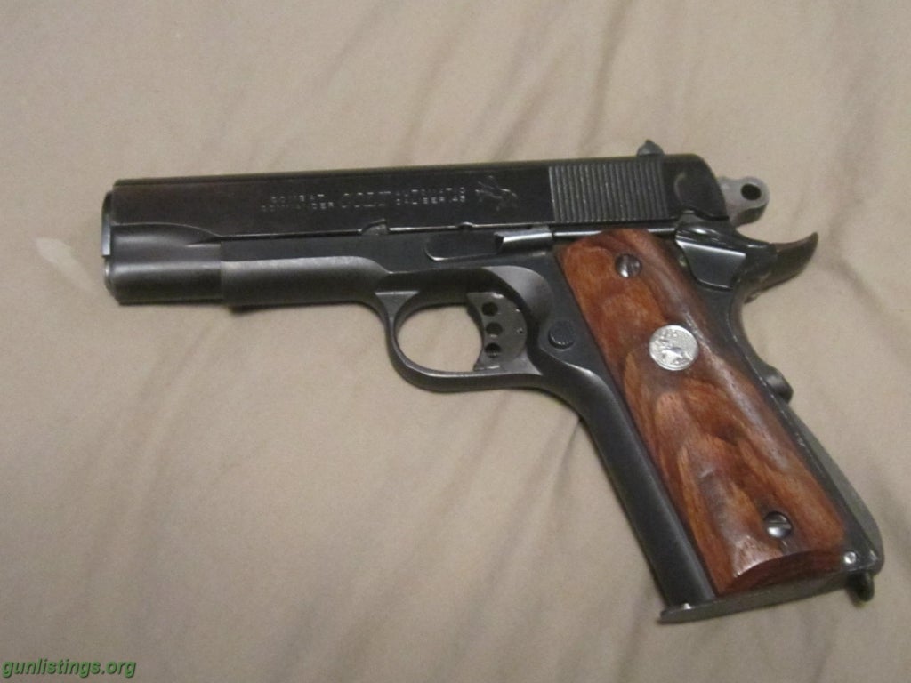 Gunlistings.org - Pistols 1978 Colt 1911 Combat Commander Gunlistings.org - Pistols 1978 Colt 1911 Combat Commander